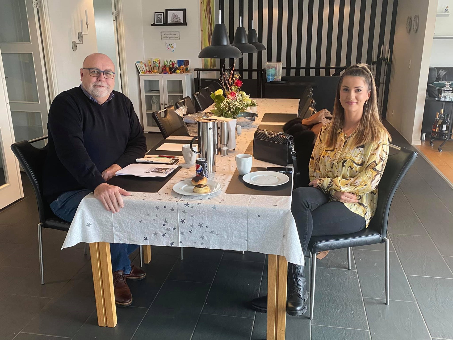 "Jeg er født og opvokset i Danmark, men kan ikke få opholdstilladelse ...